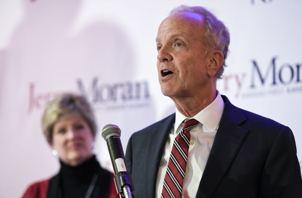 Incumbent Moran defeats Lawrence attorney to win U.S. Senate seat ...